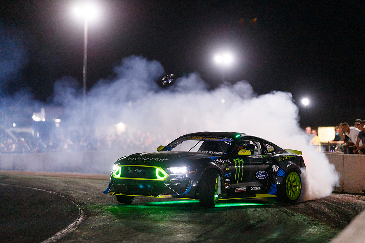 FORMULA DRIFT IMPLEMENTS TYPE S UNDER-CAR LED LIGHTING FOR ALL PRO ...